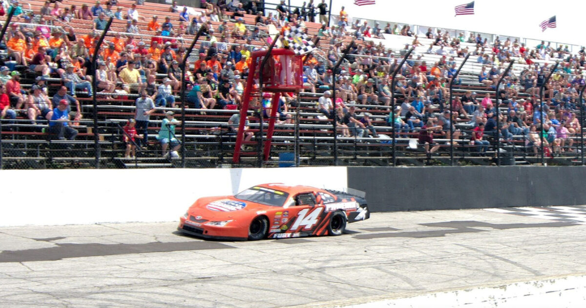 Midwest 250 at Salem Speedway Features Over 250 Laps of Racing…