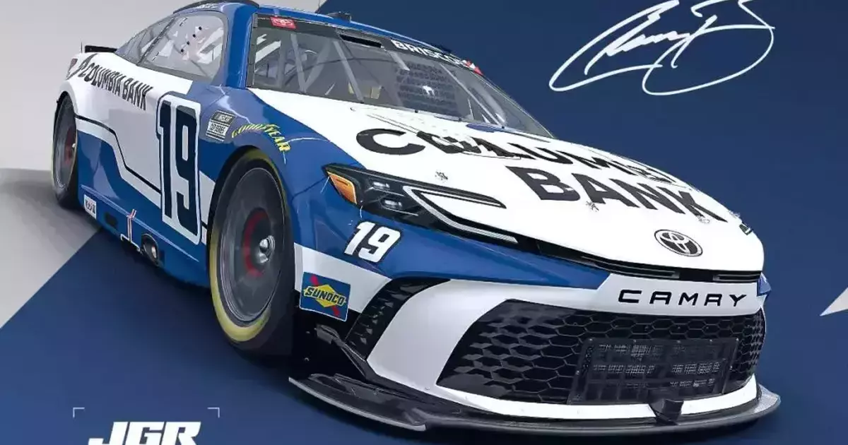 Columbia Bank Joins JGR for Three-Race Sponsorship of Chase Briscoe