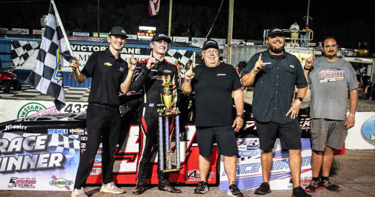 Seth Christensen Cashes in Wildcard Win on Road to the Snowflake