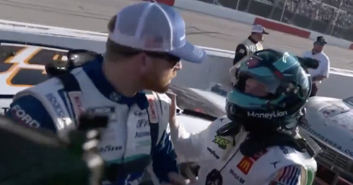 Chris Buescher Confronts Tyler Reddick After Late-Race Contact for…