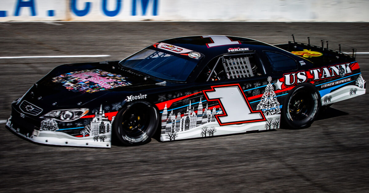 Lap Leader Bonuses Worth $15,000 at Snowball Derby