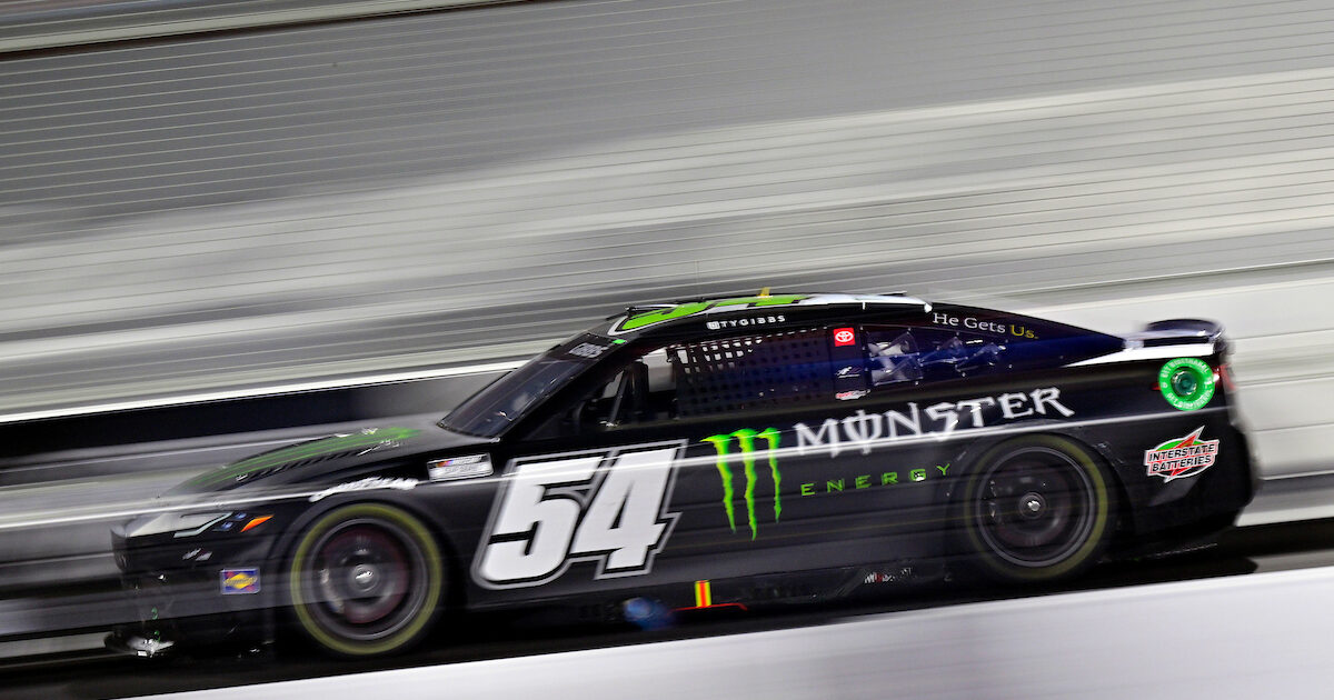 Late-Race Restart Foils Ty Gibbs' Plan to Become Youngest-Ever Clash…