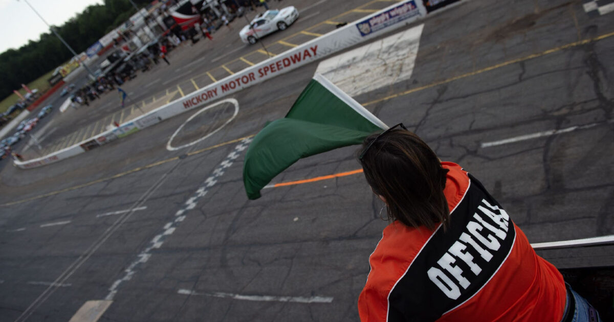 CARS Tour Throwback 276 Returns to Hickory Motor Speedway This…