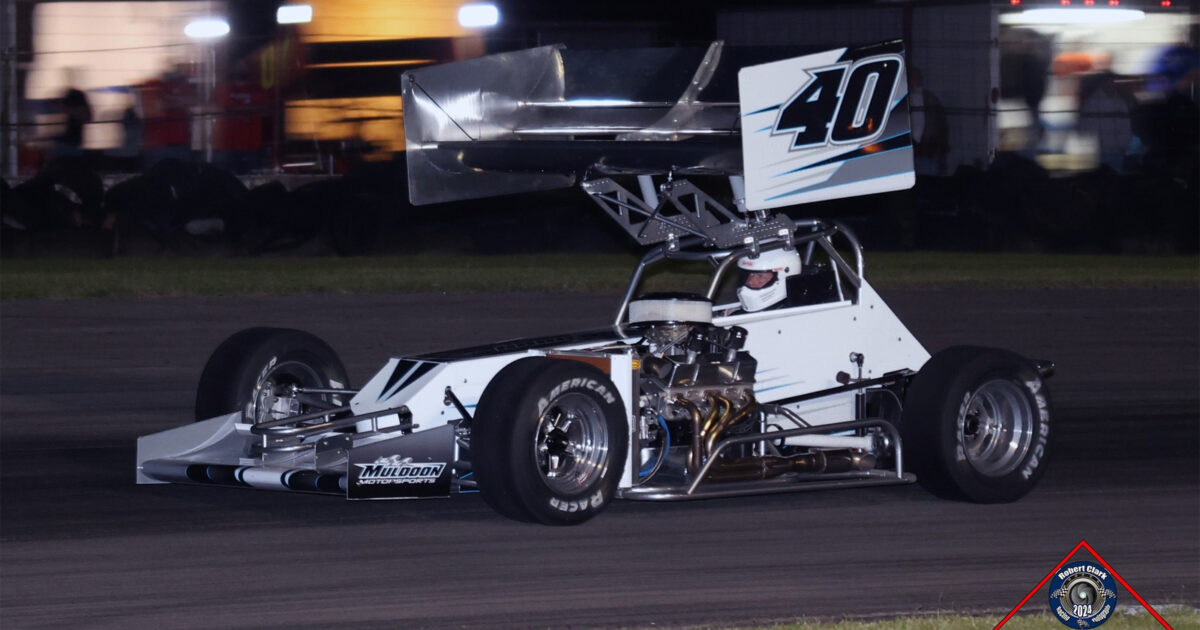 Dave Helliwell Wins Exciting 350 SMAC Debut at Spencer Speedway