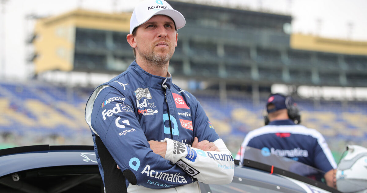 Hamlin to Race in SRX Opener at Stafford