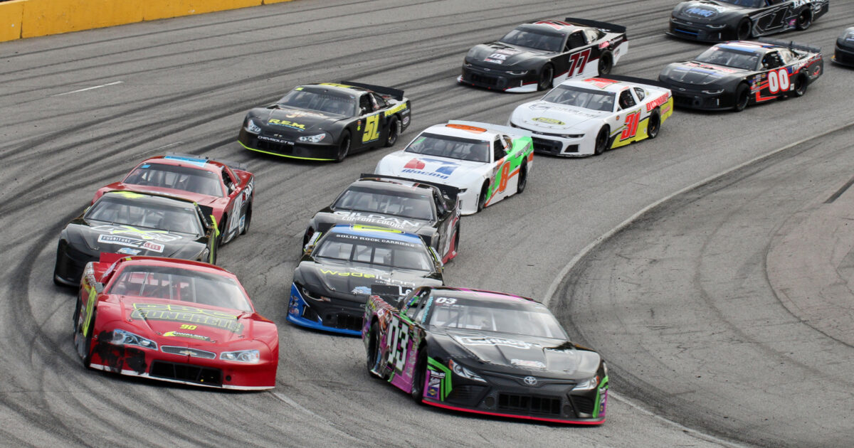 Past Winners, Track Champions Headline Thanksgiving Classic Entry List