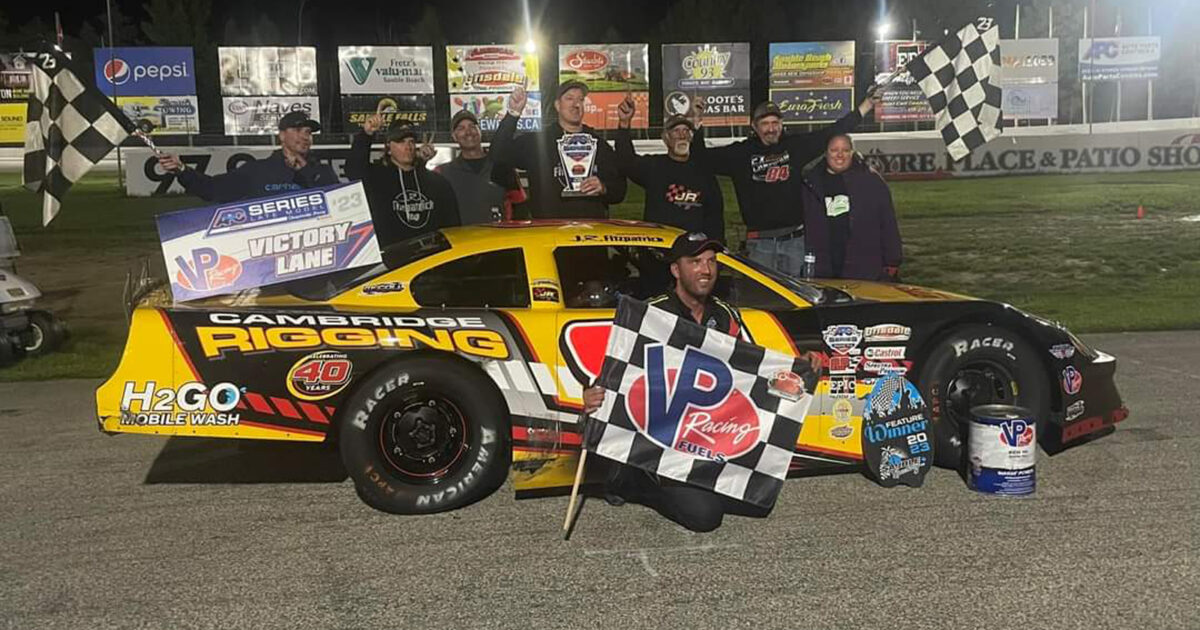 J.R. Fitzpatrick Takes APC United Late Models Win at Sauble