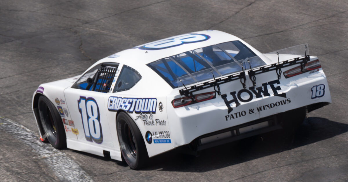 Crump Searching for Elusive Glass City 200 Victory