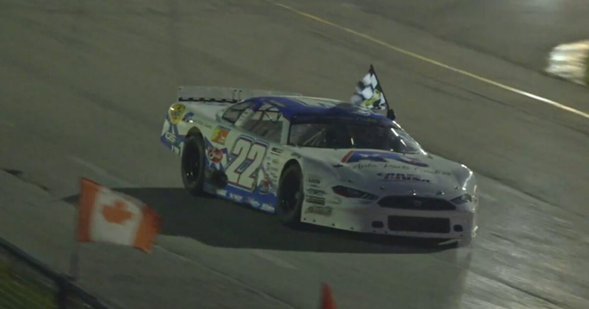 Kyle Steckly Dominates APC United Late Model Series at Flamboro