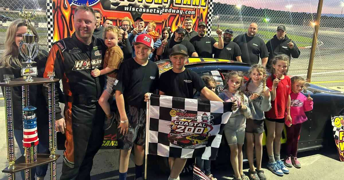 Mike Hopkins Spins to Win Second Straight Coastal 200 at Wiscasset