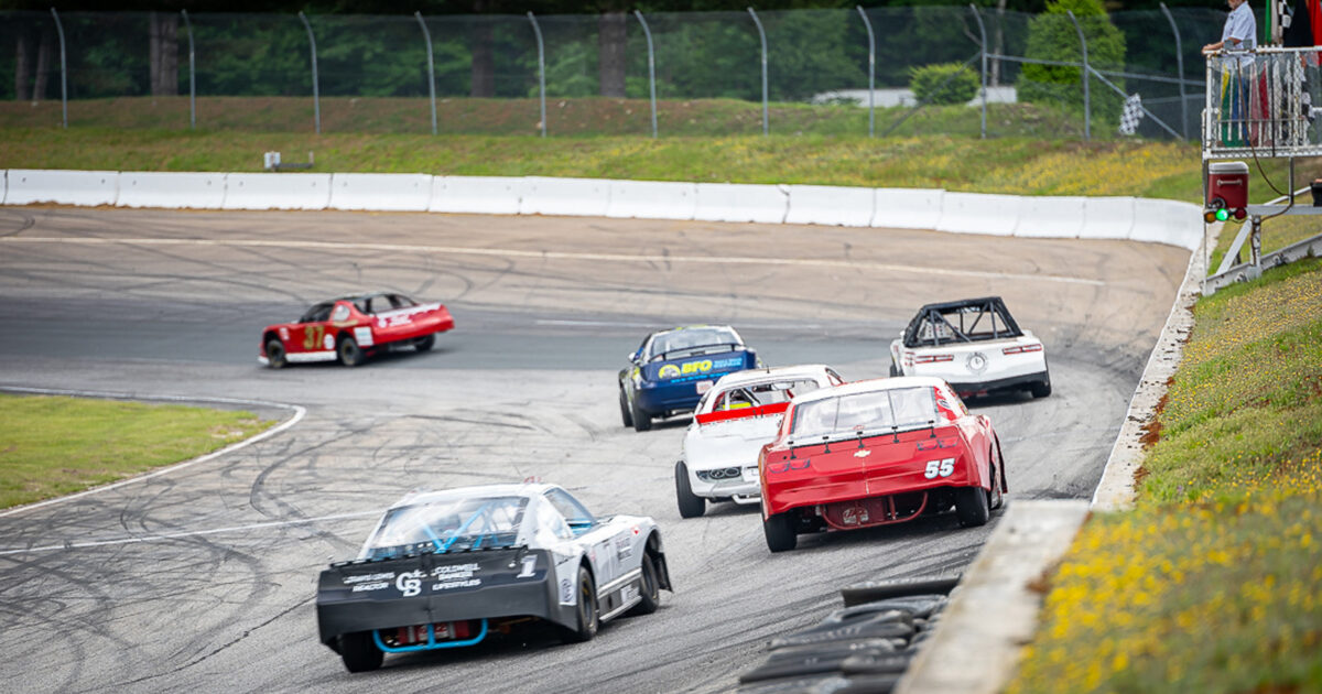 North/South King of the Mini Stocks to Be Crowned at Hickory Motor…