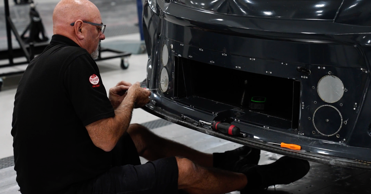 (VIDEO): RCR Presents "Tech Talk" - Fab Shop
