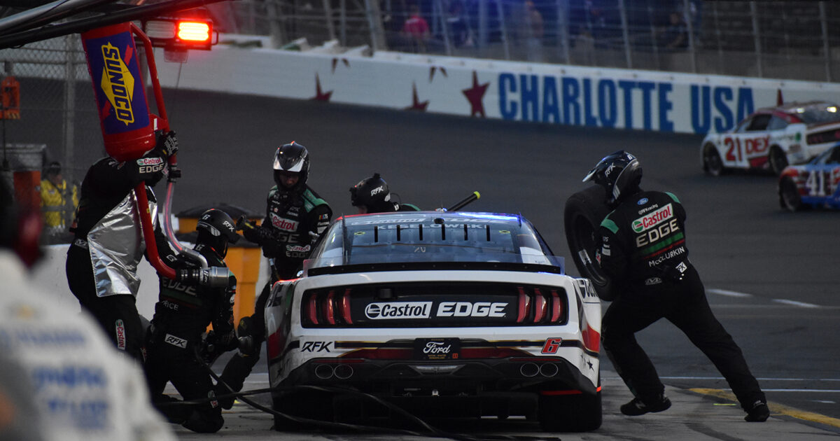 2023 Mechanix Wear Most Valuable Pit Crew Award Goes to No. 6 RFK…