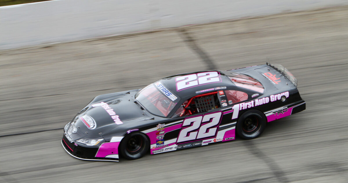 Gio Ruggiero Posts Strong Rookie Super Late Model Season