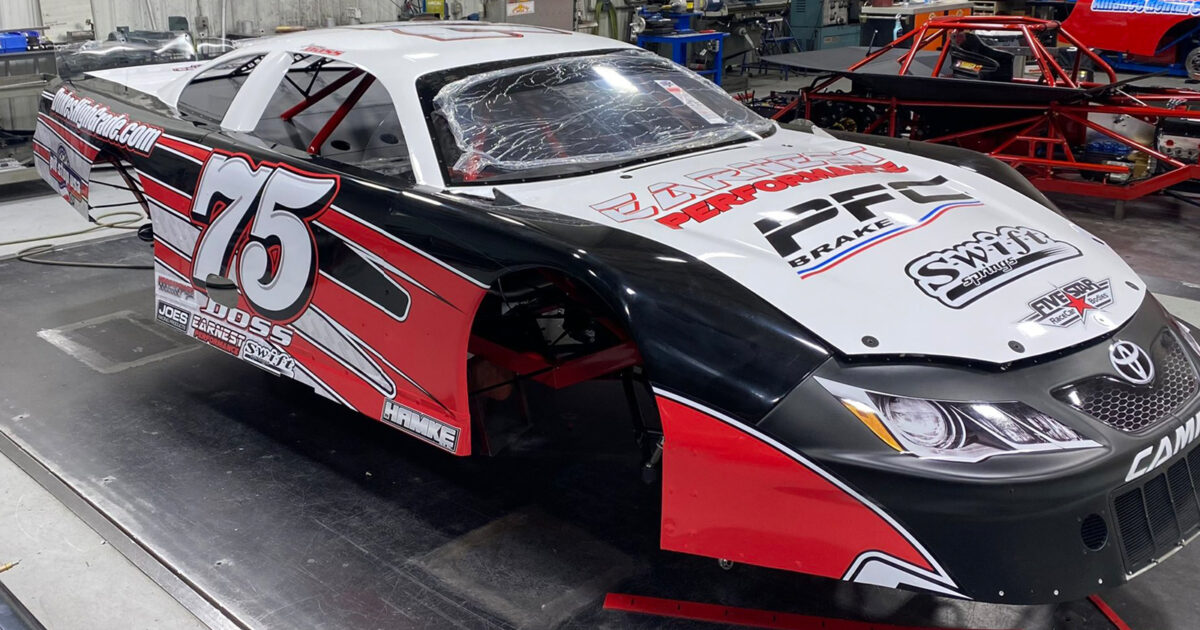 Doss Heading East to Race New Car in SSS Doubleheader