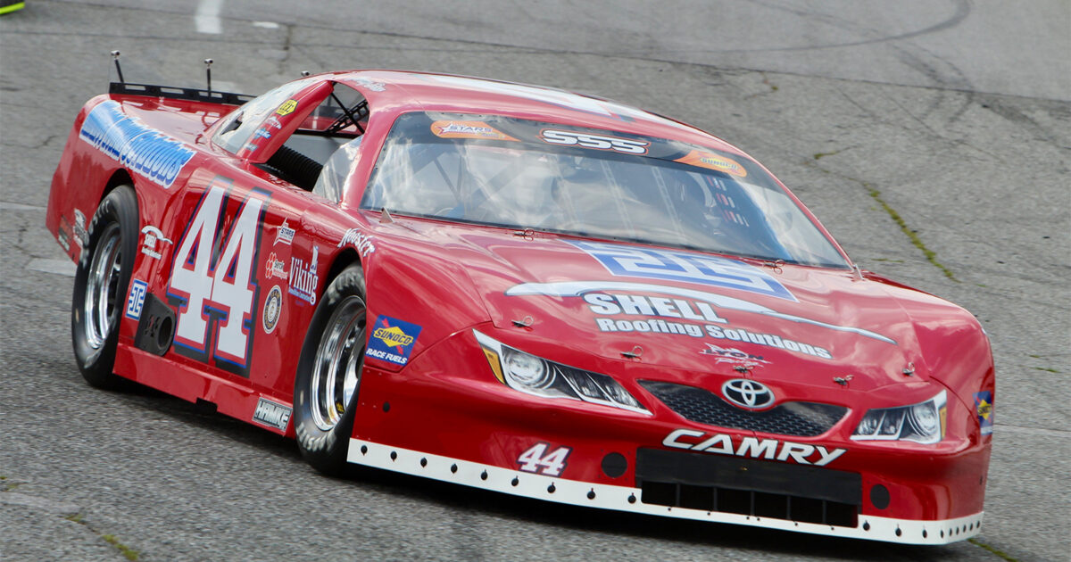 Jeremy Doss Paces Practice for Friday Night at Five Flags
