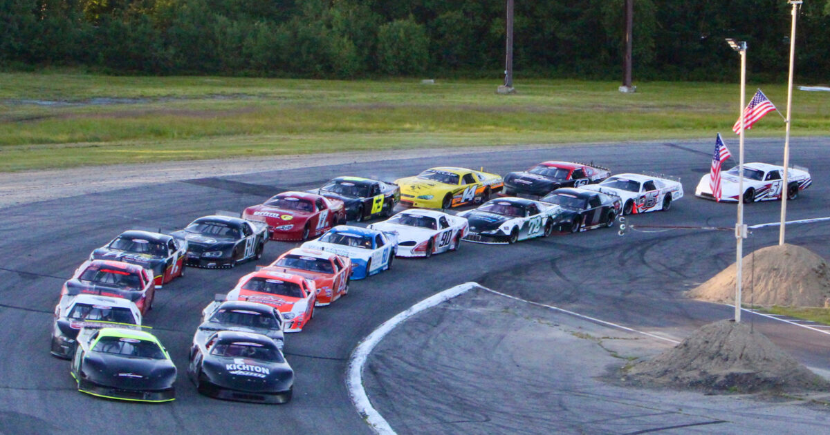 Starting Lineup: Celebration of America 300 at Oxford Plains