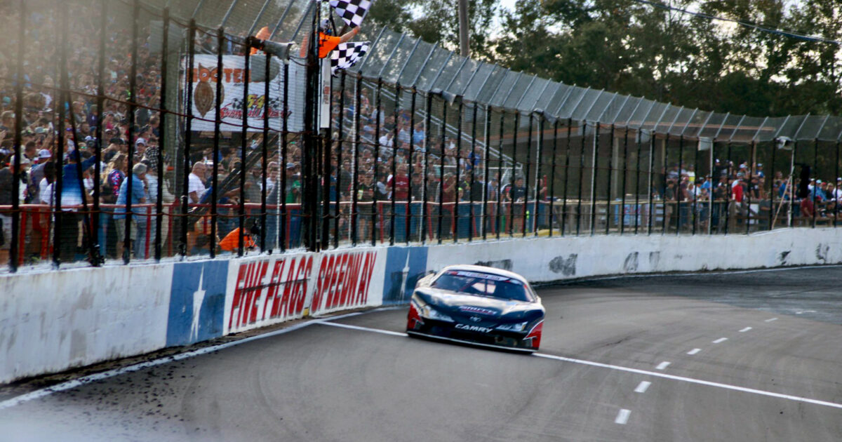 Snowball Derby Winning Car was a Tribute to Robert Hamke