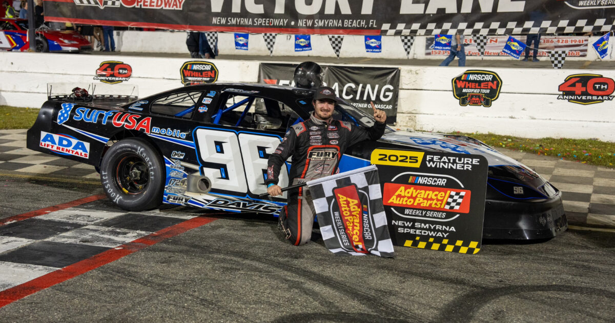 Spencer Davis Holds Off Conner Jones For Night #2 Pro Late Model Win…