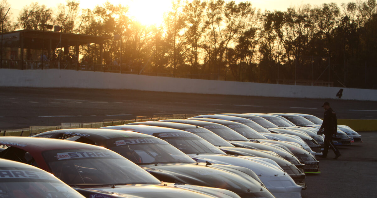 Tickets On Sale Friday for Gigantic Opening Weekend at Five Flags…