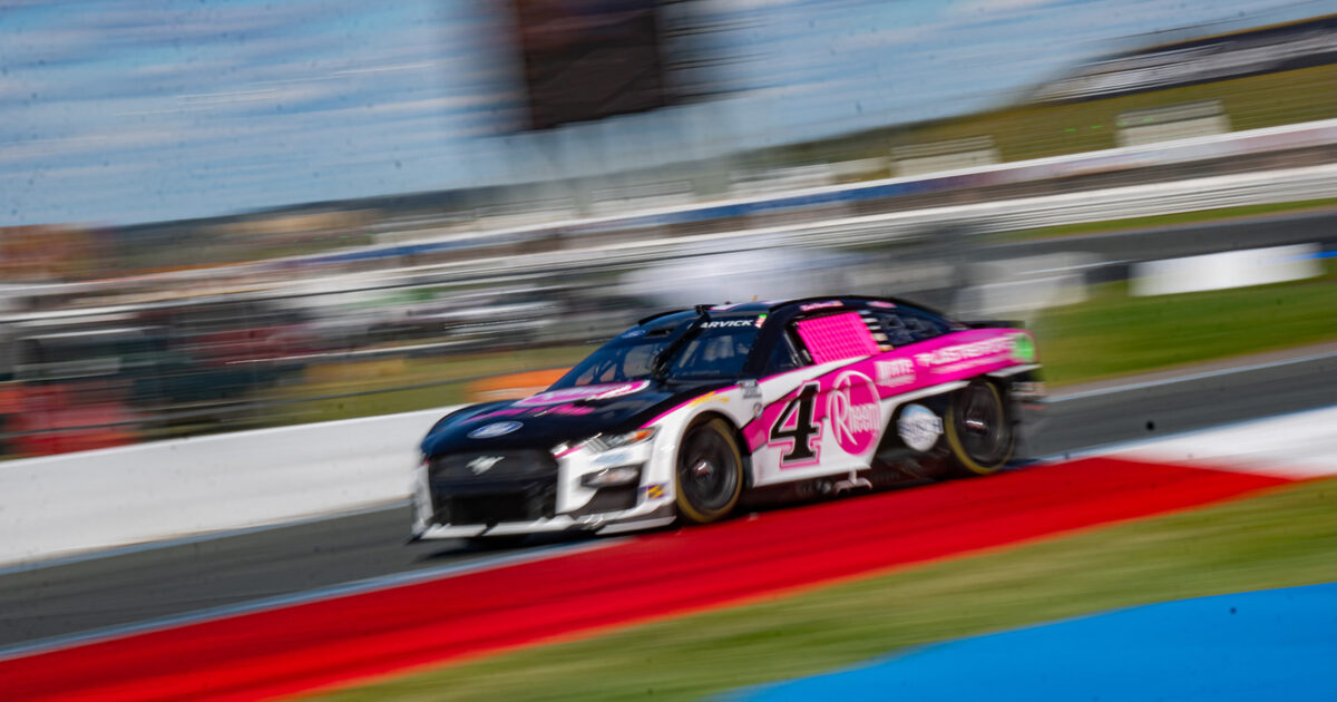 Homestead, Mobil 1 to Honor Kevin Harvick with 4Ever 400 Race Name