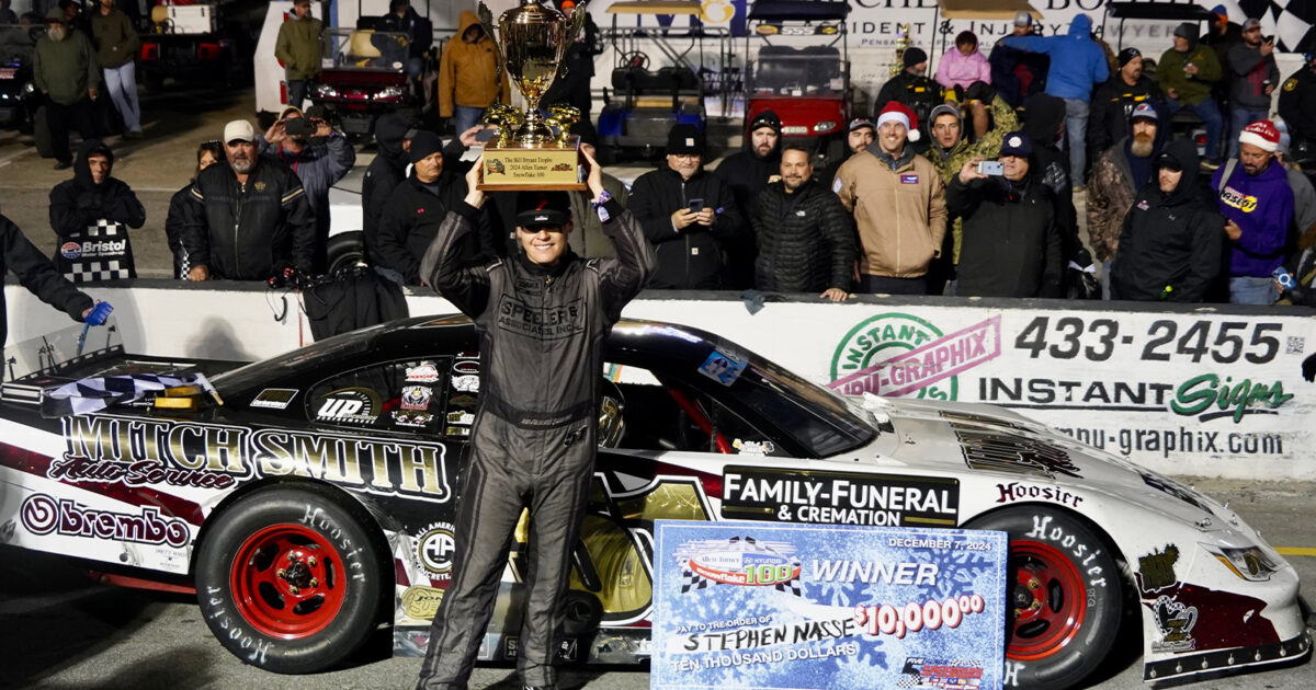 Stephen Nasse Charges to Allen Turner Snowflake 100 Victory
