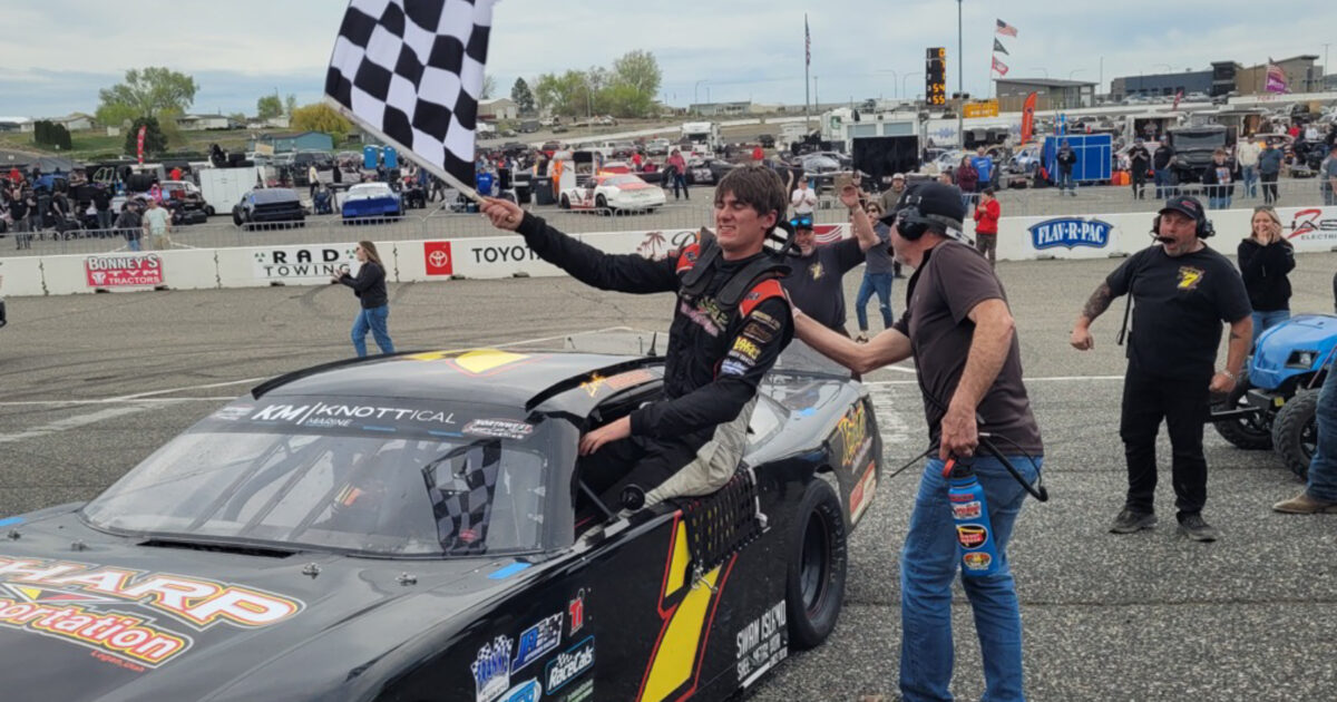 Zach Riehl Completes His Mission in the Apple Cup 125 at Tri-City…