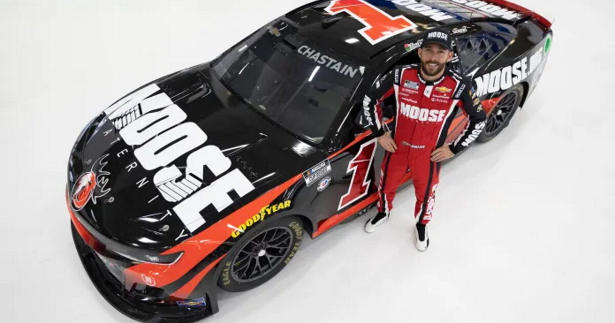 Moose Fraternity Returns to Trackhouse, Ross Chastain for Four Races…