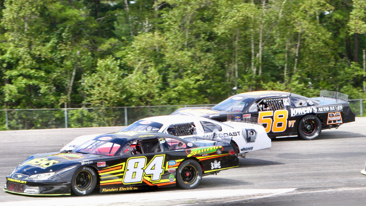 Oxford Plains Speedway News & Results | Racing America